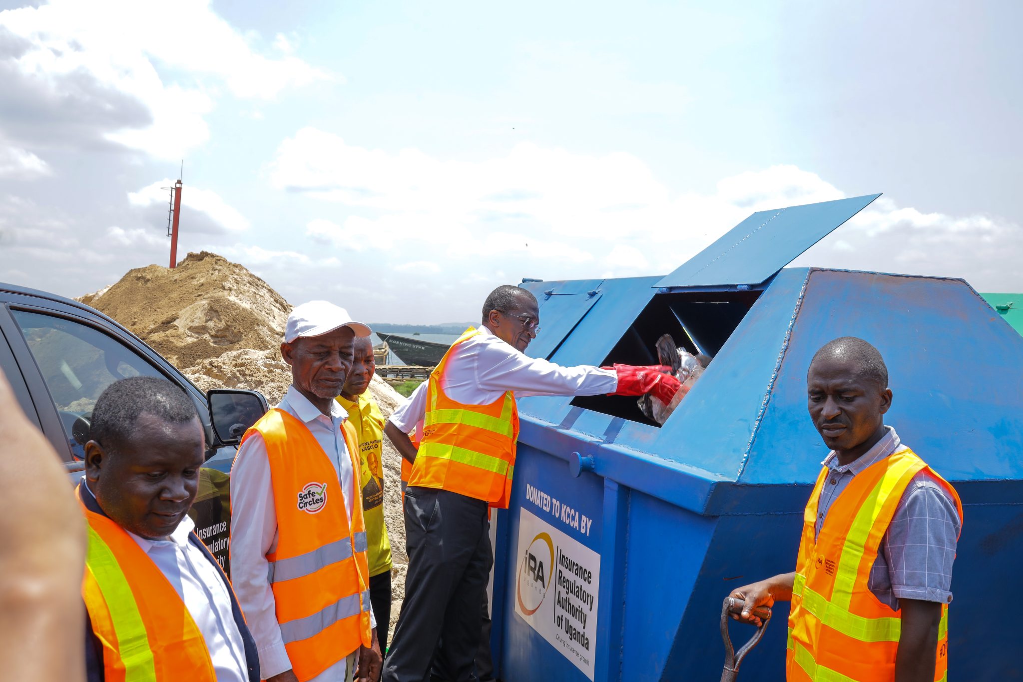 EMBRACE RESPONSIBLE WASTE DISPOSAL: IRA RALLIES MARKET TRADERS AS IT ...